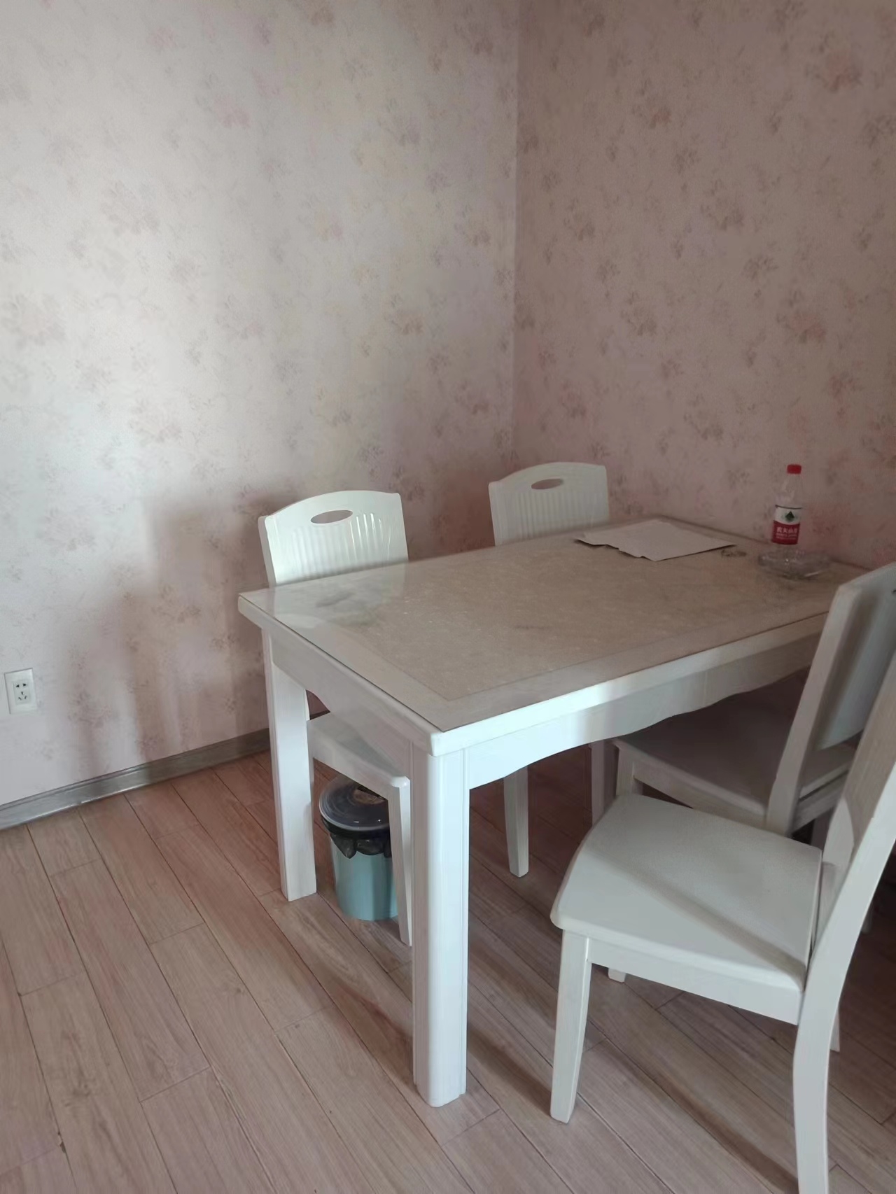 8375 市陌小区 二室一厅 44平 精装 1300元-市陌片区-湖州爱山中介